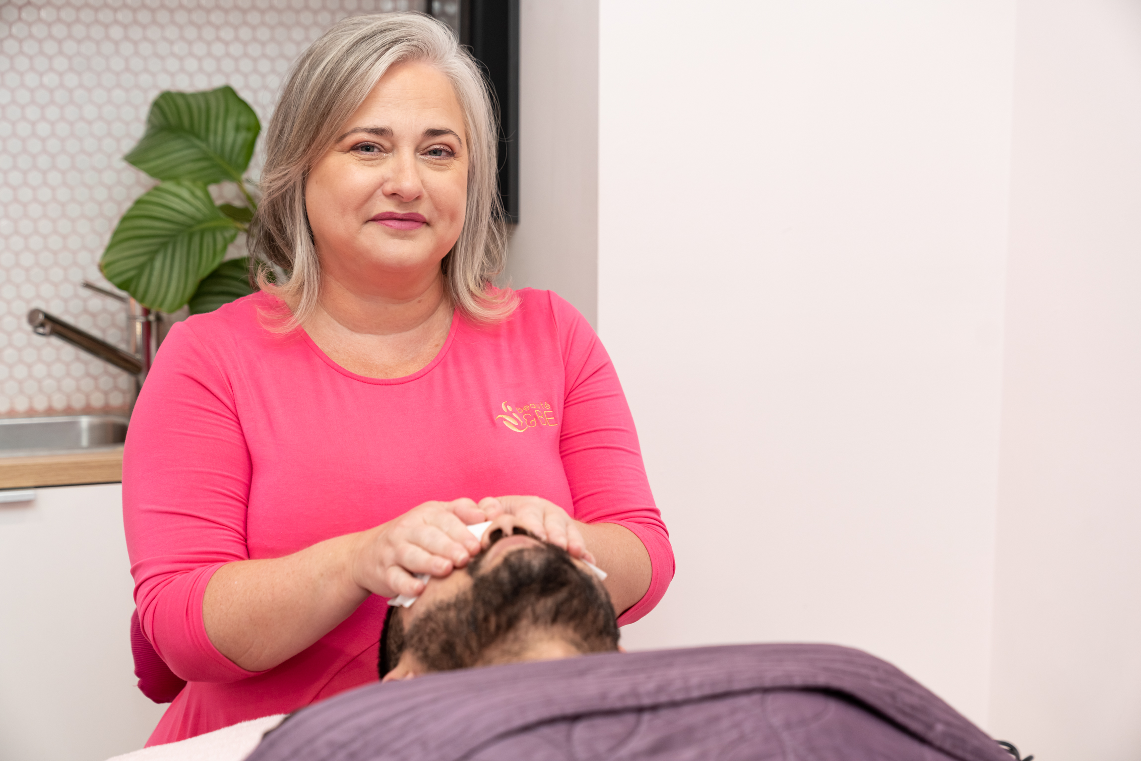 Beauté & Be | Reiki, Massage, Nails, Beauty & More